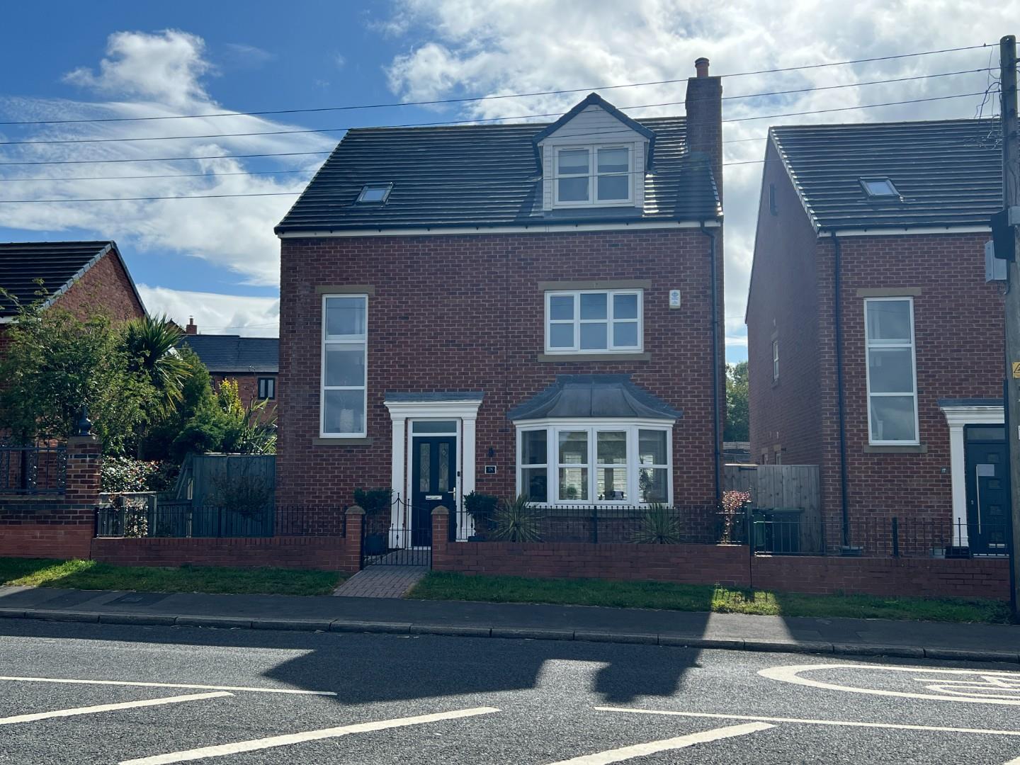 Canney Hill, Coundon Gate – Robinsons
